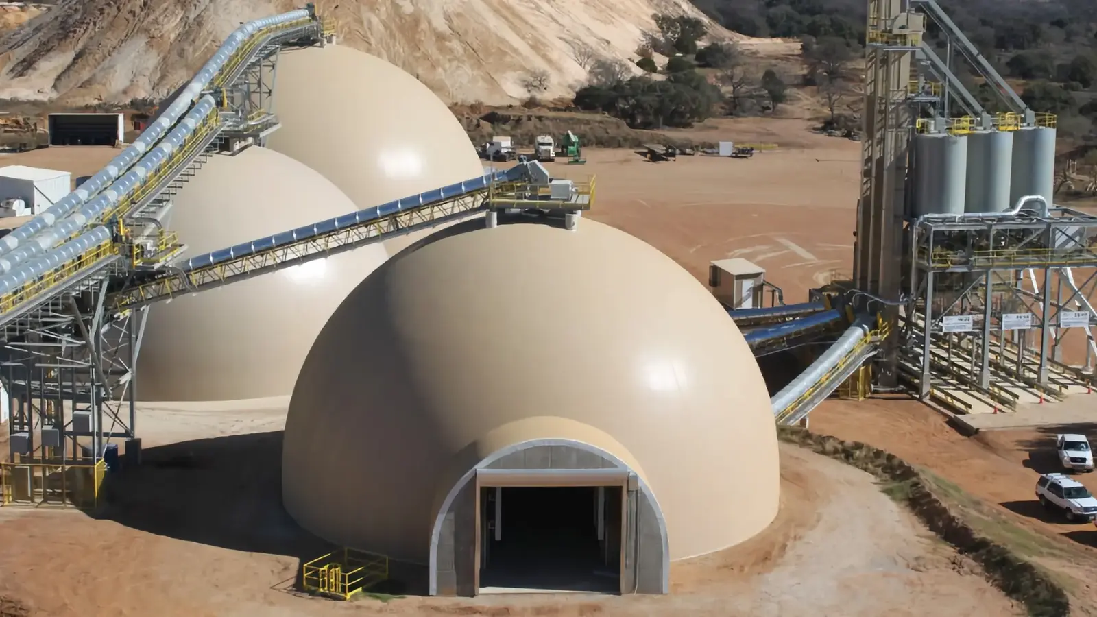 Image: Figure 1: Large dry bulk storage - Monolithic Dome Institute