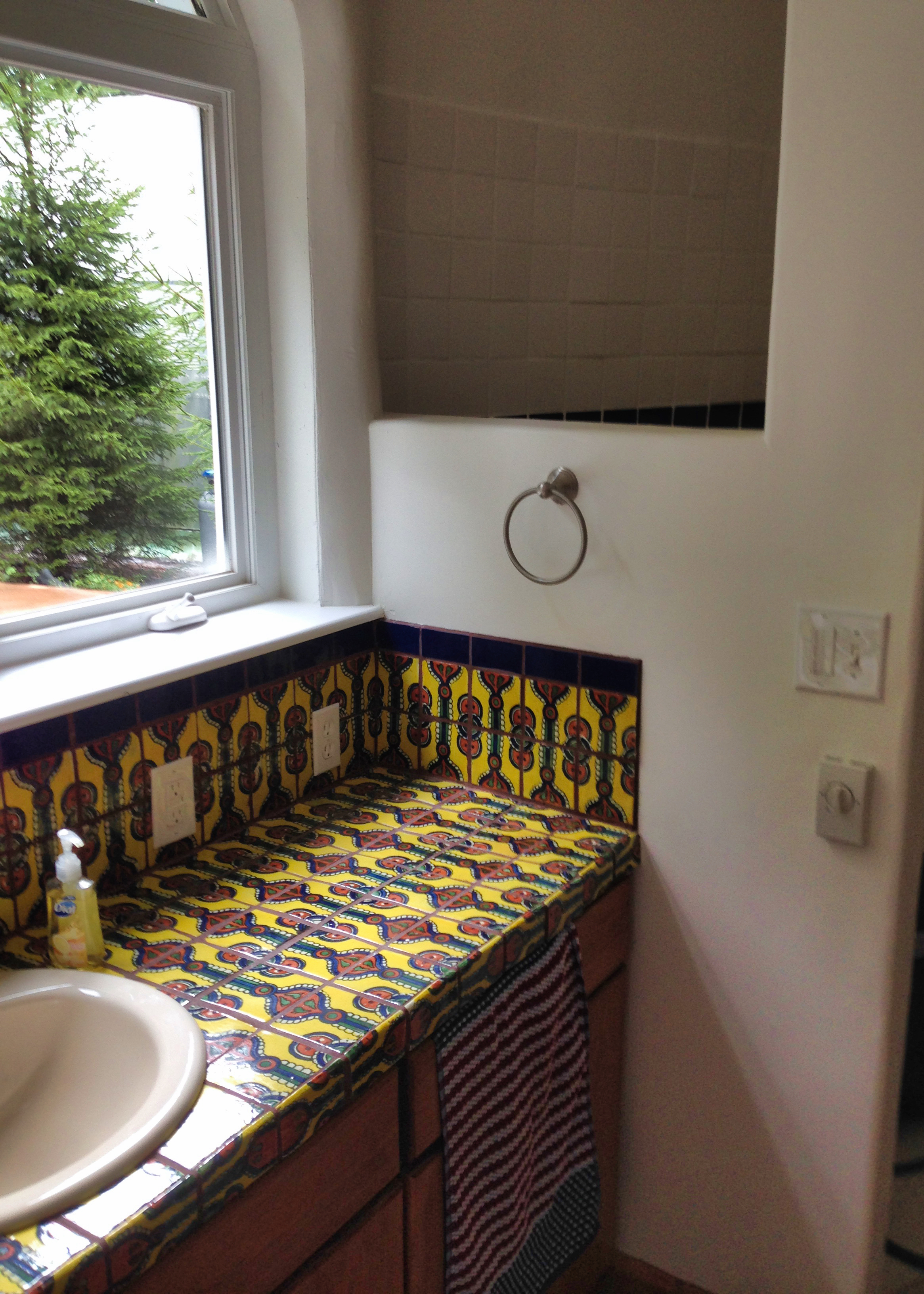 Image: Tile Countertop and Custom Shower - Monolithic Dome Institute